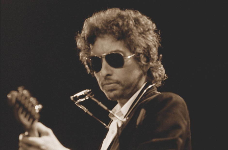 Bob Dylan Joins TikTok Ahead of Looming App Ban