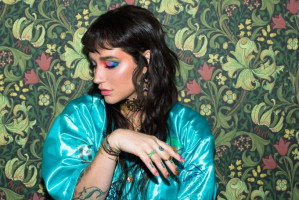 Kesha Reveals How Her New Makeup Line is Connected to Her Upcoming ...