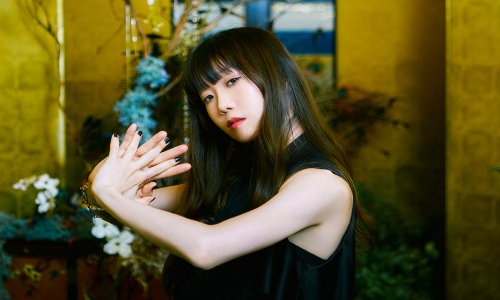 Aimer Returns to No. 1 as Holiday Favorites Soar on Japan Hot 100
